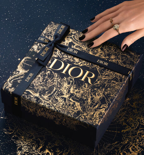 Dior The Icons Set: Fragrance, Skincare and Makeup Set | DIOR